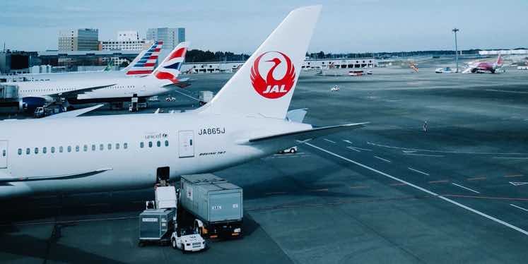 Envoyer au Japon du Canada