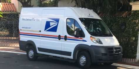 Shipping Parcels from the USA to Canada: Review the Best options